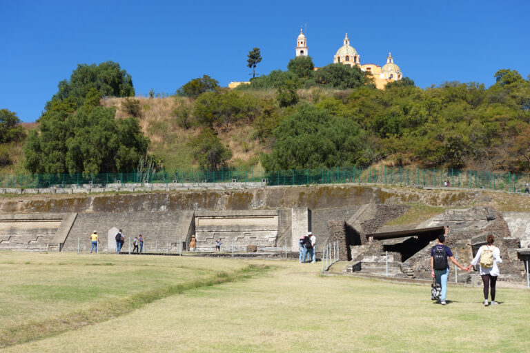 The Pueblo Magico town of Cholula (Mexico)