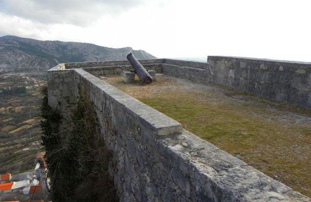 Why you should visit Klis Fortress. And getting there