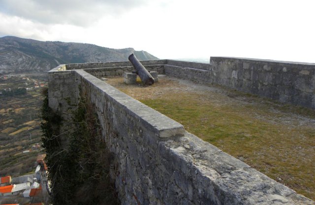 Why you should visit Klis Fortress. And getting there