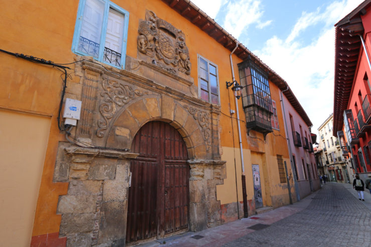 León (Spain) in Photos - The Travels of BBQboy and Spanky