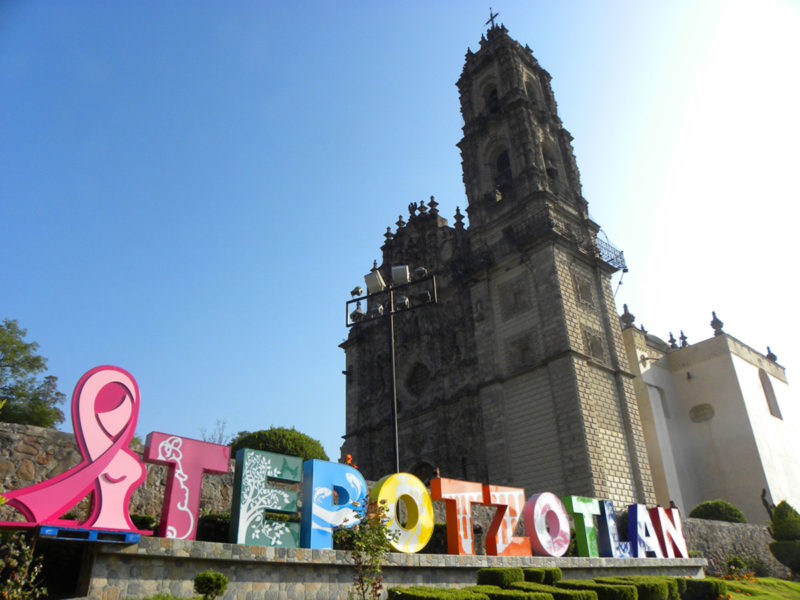 The Pueblo Magico town of Tepotzotlán (Mexico)