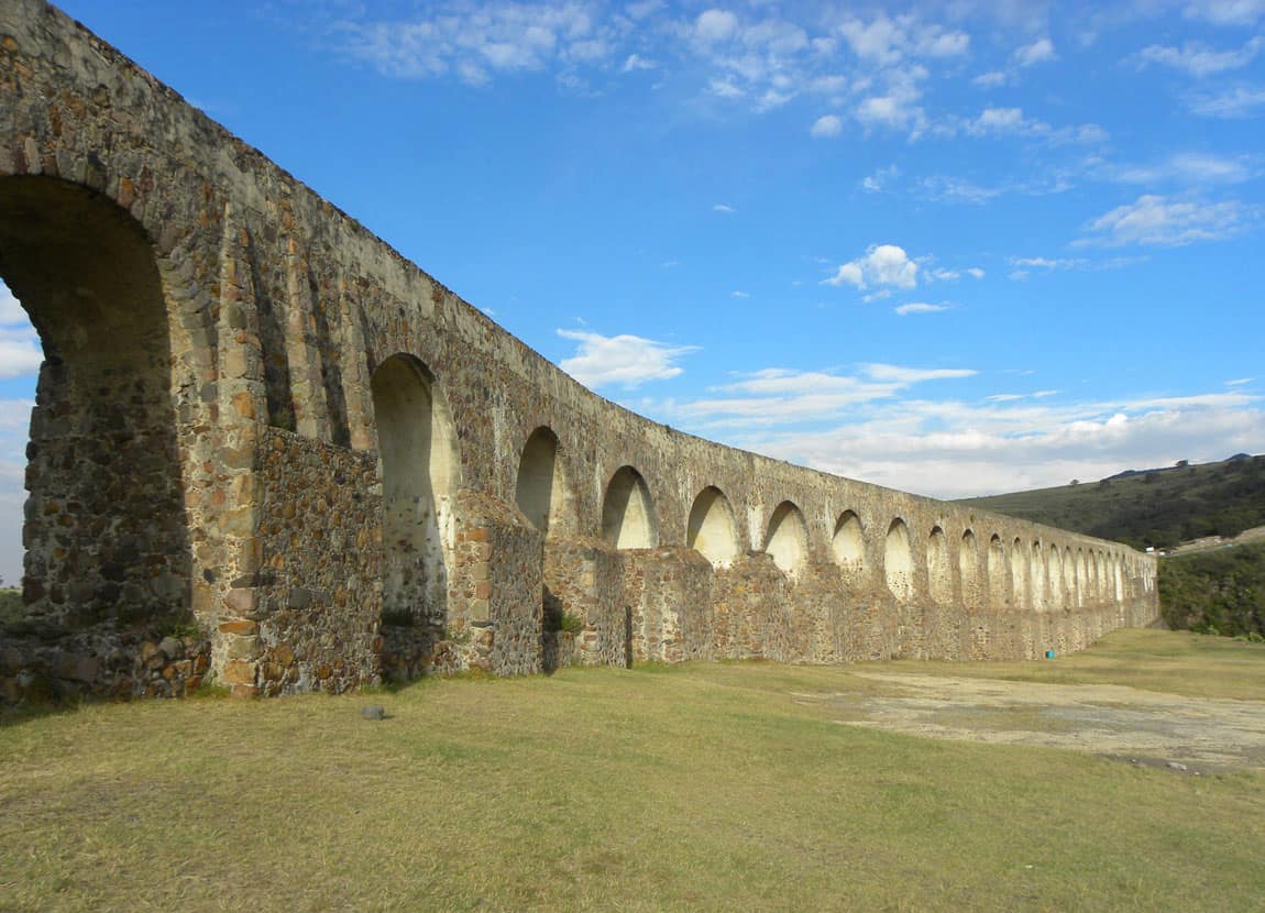 The Pueblo Magico town of Tepotzotlán (Mexico)